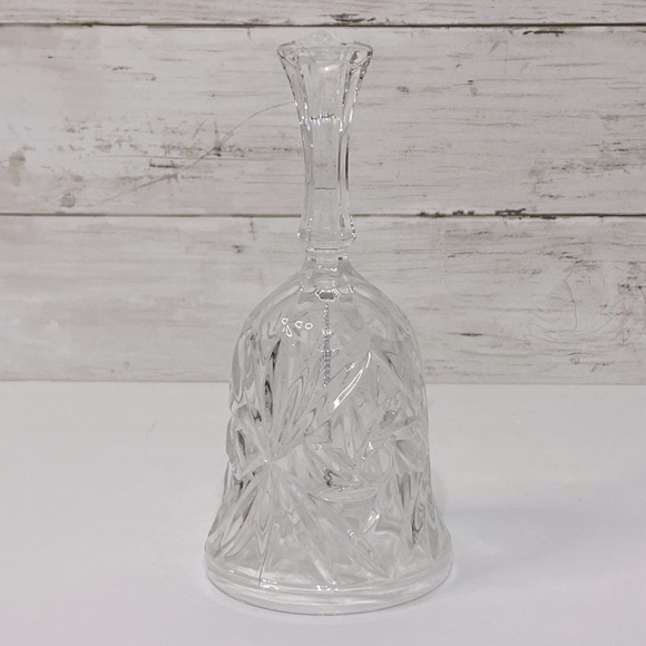 Enesco | Accents | Vintage Enesco Crystal Cut Pinwheel Design Bell ...